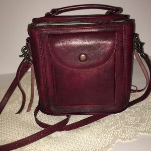Women Old Trend Handbags on Poshmark